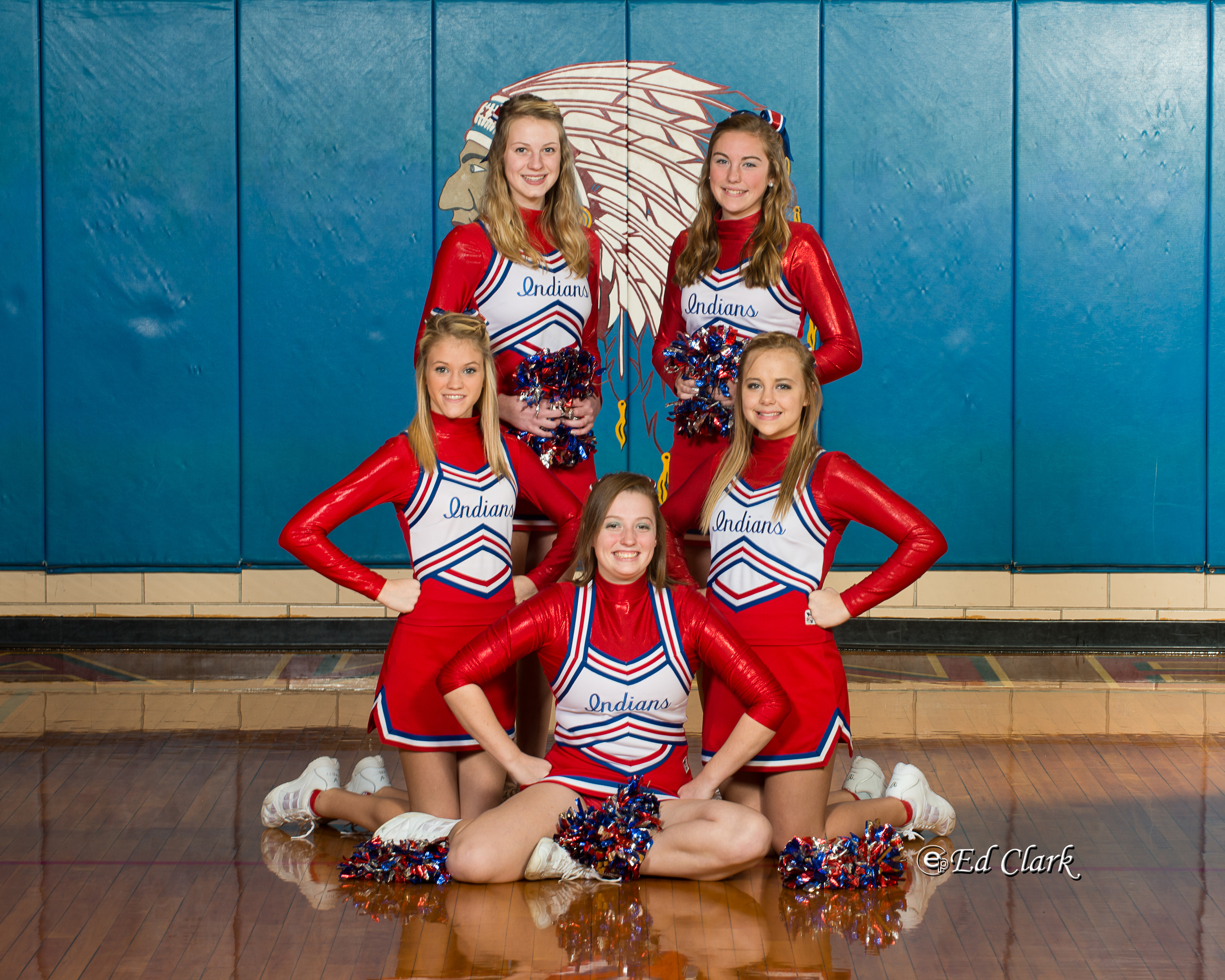 Pawnee CUSD 11 - High School Cheerleading